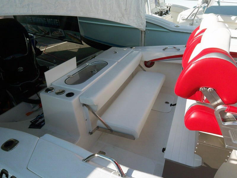 Checkmate 250 SFX Center Console at 2009 Miami Boat Show | Endless ...