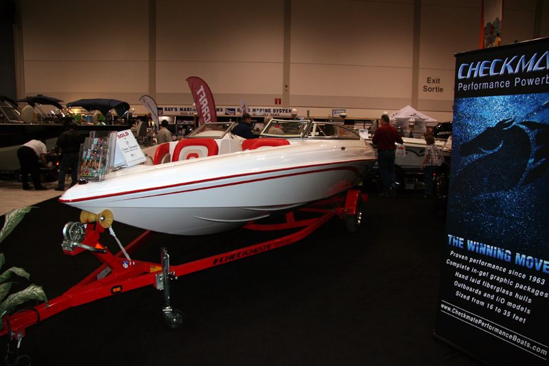 Checkmate Pulsare 2000 BRX at 2011 TIBS | Endless Boating Forums